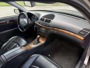 Brūns Mercedes-Benz E 270 2002 Rokiškis, ar dzinēja tilpumu 2.70 L un nobraukumu 271 tūkst. km par 2650 €, foto 21 vietnē AUTOMOTO.COM.LV