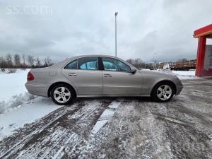 Brūns Mercedes-Benz E 270 2003 Rīga, ar dzinēja tilpumu 2.70 L un nobraukumu 357 tūkst. km par 2300 €, foto 7 vietnē AUTOMOTO.COM.LV