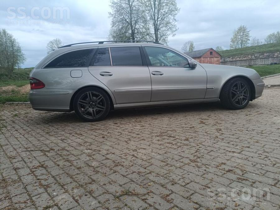 Brown Mercedes-Benz E 270 2005 in Daugavpils, with an engine capacity of 2.70 L and mileage of 341 thousand km for 4200 €, photo 3 on AUTOMOTO.COM.LV