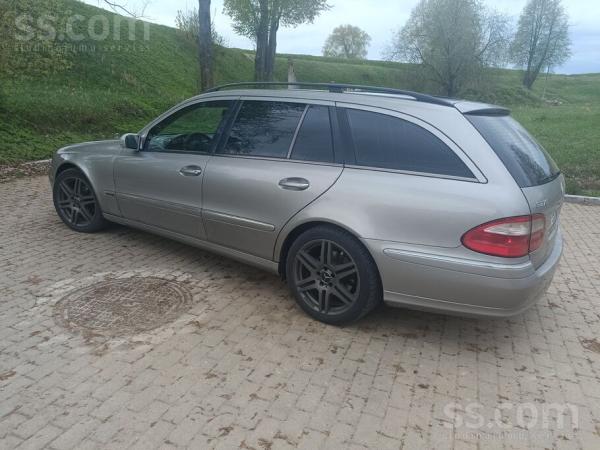 Brown Mercedes-Benz E 270 2005 in Daugavpils, with an engine capacity of 2.70 L and mileage of 341 thousand km for 4200 €, photo 5 on AUTOMOTO.COM.LV