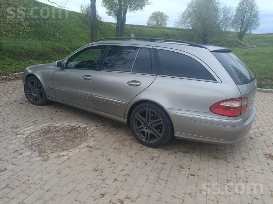 Brown Mercedes-Benz E 270 2005 in Daugavpils, with an engine capacity of 2.70 L and mileage of 341 thousand km for 4200 €, photo 5 on AUTOMOTO.COM.LV