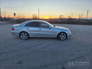 Grey Mercedes-Benz E 270 2002 in Daugavpils, with an engine capacity of 2.70 L and mileage of 302 thousand km for 1999 €, photo 5 on AUTOMOTO.COM.LV