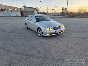 Grey Mercedes-Benz E 270 2002 in Daugavpils, with an engine capacity of 2.70 L and mileage of 302 thousand km for 1999 €, photo 6 on AUTOMOTO.COM.LV