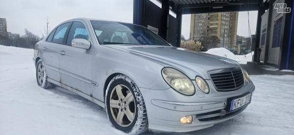Pelēks Mercedes-Benz E 270 2002 Kauņa, ar dzinēja tilpumu 2.70 L un nobraukumu 580 tūkst. km par 1850 €, foto 3 vietnē AUTOMOTO.COM.LV