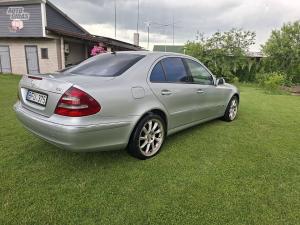 Pelēks Mercedes-Benz E 270 2002 Prienai, ar dzinēja tilpumu 2.70 L un nobraukumu 384 tūkst. km par 2700 €, foto 4 vietnē AUTOMOTO.COM.LV