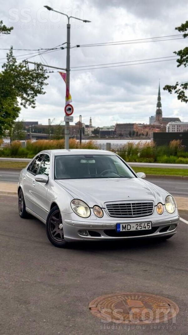 Pelēks Mercedes-Benz E 270 2002 Rīga, ar dzinēja tilpumu 2.70 L un nobraukumu 400 tūkst. km par 3000 €, foto 2 vietnē AUTOMOTO.COM.LV