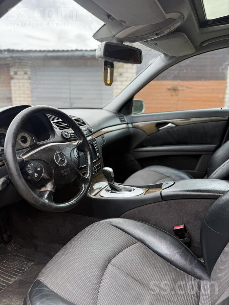 Pelēks Mercedes-Benz E 270 2002 Kuldīga, ar dzinēja tilpumu 2.70 L un nobraukumu 385 tūkst. km par 1500 €, foto 9 vietnē AUTOMOTO.COM.LV