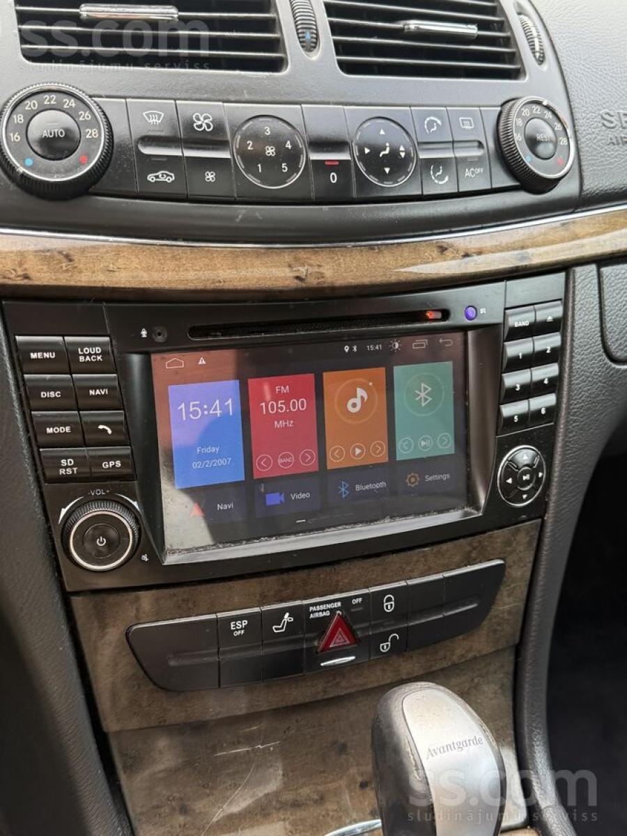 Pelēks Mercedes-Benz E 270 2002 Kuldīga, ar dzinēja tilpumu 2.70 L un nobraukumu 385 tūkst. km par 1500 €, foto 14 vietnē AUTOMOTO.COM.LV