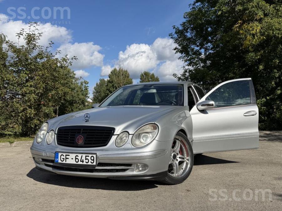 Grey Mercedes-Benz E 270 2002 in Riga, with an engine capacity of 2.70 L and mileage of 382 thousand km for 2850 €, photo 3 on AUTOMOTO.COM.LV