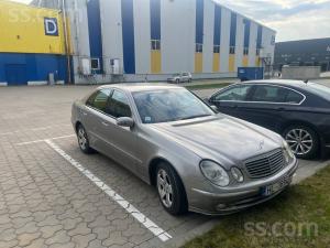 Grey Mercedes-Benz E 270 2003 in Riga, with an engine capacity of 2.70 L and mileage of 500 thousand km for 2000 €, photo 2 on AUTOMOTO.COM.LV