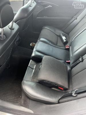 Grey Mercedes-Benz E 270 2003 in Kaunas, with an engine capacity of 2.70 L and mileage of 352 thousand km for 2800 €, photo 18 on AUTOMOTO.COM.LV
