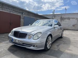 Серый Мерседес Е 270 2003 в Каунас, объемом двигателя 2.70 л и пробегом 352 тыс. км за 2800 €, фото 7 на AUTOMOTO.COM.LV