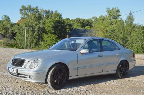 Pelēks Mercedes-Benz E 270 2003 Klaipėda, ar dzinēja tilpumu 2.70 L un nobraukumu 354 tūkst. km par 3000 €, foto 1 vietnē AUTOMOTO.COM.LV