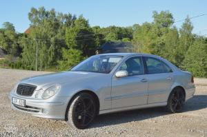 Grey Mercedes-Benz E 270 2003 in Klaipeda, with an engine capacity of 2.70 L and mileage of 354 thousand km for 3000 €, photo  on AUTOMOTO.COM.LV
