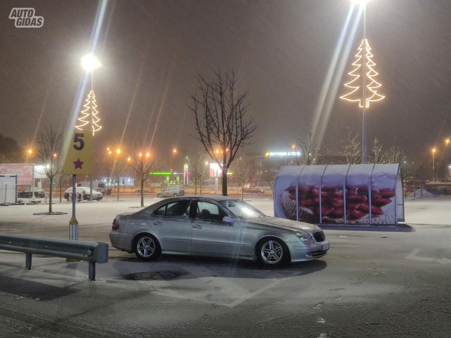 Grey Mercedes-Benz E 270 2003 in Klaipeda, with an engine capacity of 2.70 L and mileage of 354 thousand km for 3000 €, photo 23 on AUTOMOTO.COM.LV