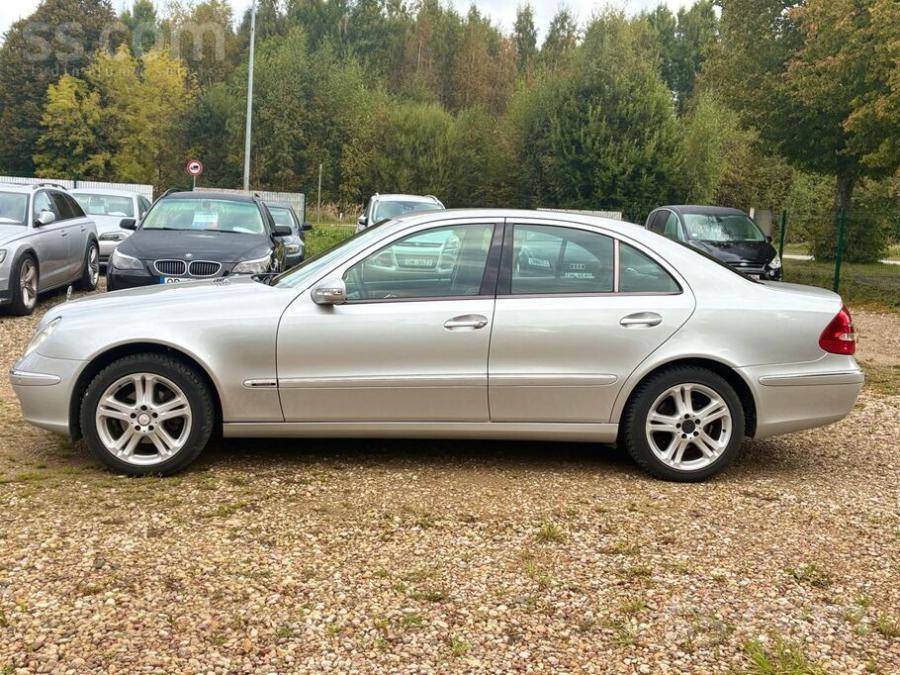 Grey Mercedes-Benz E 270 2003 in Kuldiga, with an engine capacity of 2.70 L and mileage of 287 thousand km for 4290 €, photo 6 on AUTOMOTO.COM.LV