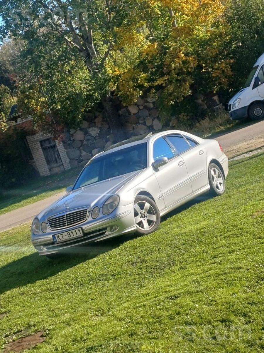 Pelēks Mercedes-Benz E 270 2003 Rēzekne, ar dzinēja tilpumu 2.70 L un nobraukumu 325 tūkst. km par 3500 €, foto 1 vietnē AUTOMOTO.COM.LV