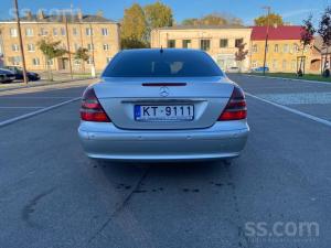 Pelēks Mercedes-Benz E 270 2003 Rēzekne, ar dzinēja tilpumu 2.70 L un nobraukumu 325 tūkst. km par 3500 €, foto 3 vietnē AUTOMOTO.COM.LV