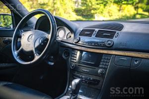 Pelēks Mercedes-Benz E 270 2004 Rīga, ar dzinēja tilpumu 2.70 L un nobraukumu 0 tūkst. km par 1990 €, foto 8 vietnē AUTOMOTO.COM.LV