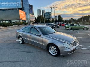Серый Мерседес Е 270 2004 в Рига, объемом двигателя 2.70 л и пробегом 322 тыс. км за 3500 €, фото  на AUTOMOTO.COM.LV