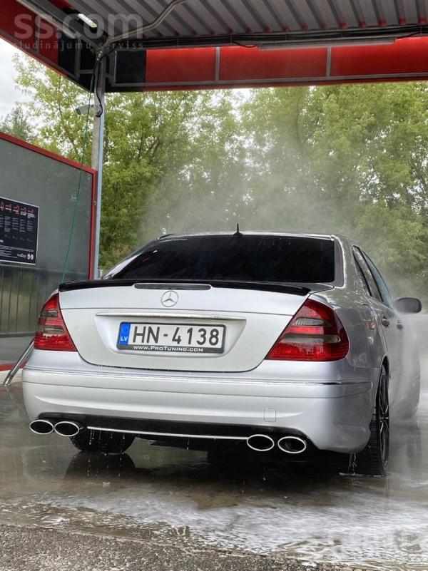 Pelēks Mercedes-Benz E 270 2004 Daugavpils, ar dzinēja tilpumu 2.70 L un nobraukumu 466 tūkst. km par 3500 €, foto 2 vietnē AUTOMOTO.COM.LV