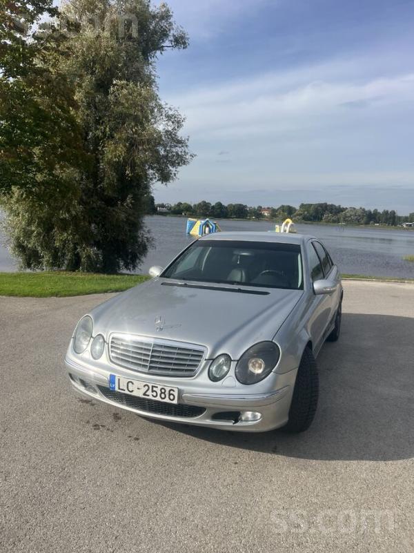 Pelēks Mercedes-Benz E 270 2004 Balvi, ar dzinēja tilpumu 2.70 L un nobraukumu 340 tūkst. km par 1950 €, foto 1 vietnē AUTOMOTO.COM.LV