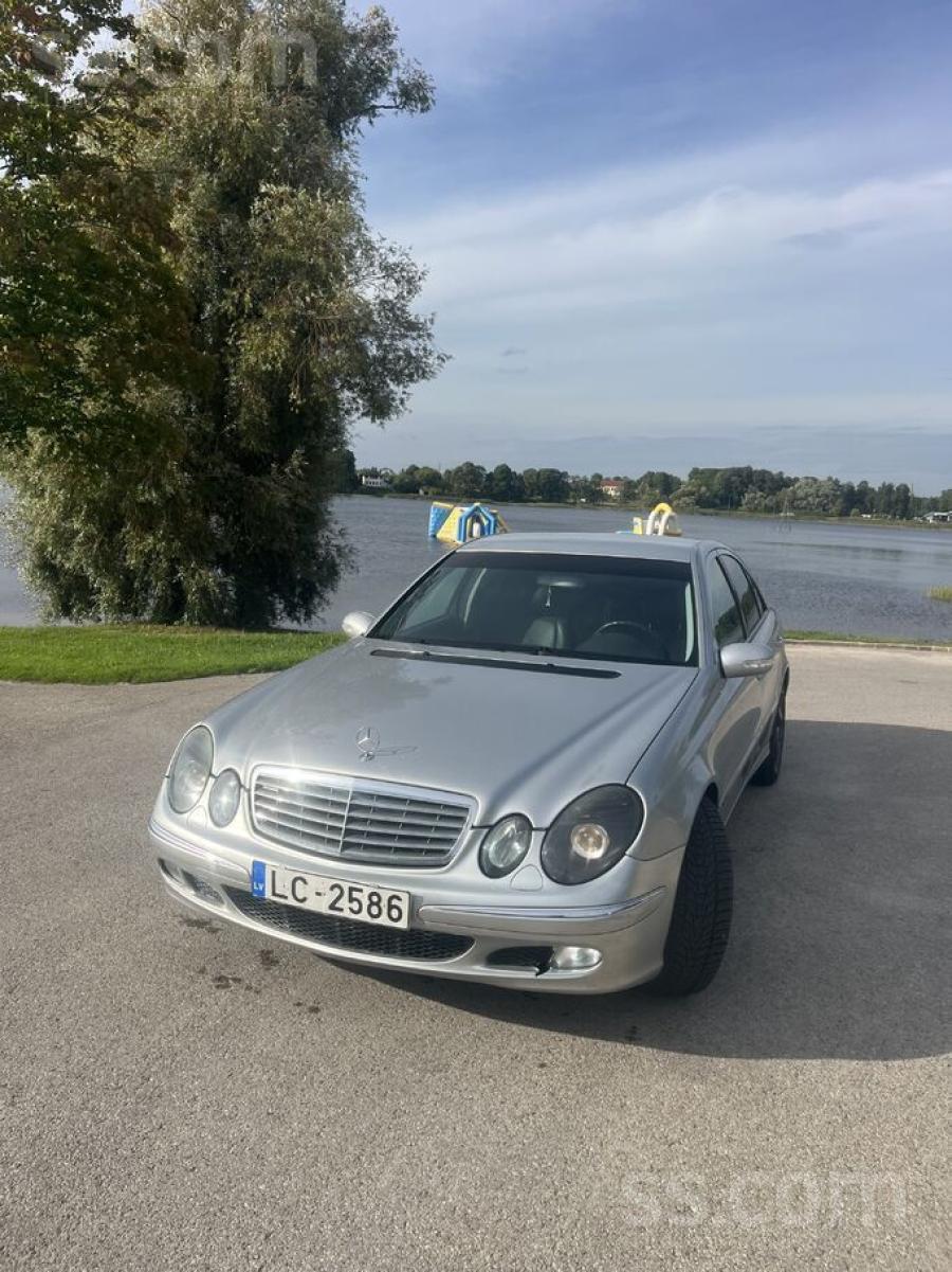 Pelēks Mercedes-Benz E 270 2004 Balvi, ar dzinēja tilpumu 2.70 L un nobraukumu 340 tūkst. km par 1950 €, foto 1 vietnē AUTOMOTO.COM.LV