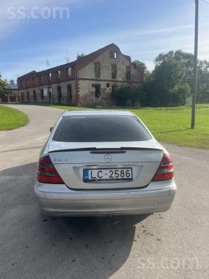 Pelēks Mercedes-Benz E 270 2004 Balvi, ar dzinēja tilpumu 2.70 L un nobraukumu 340 tūkst. km par 1950 €, foto 4 vietnē AUTOMOTO.COM.LV