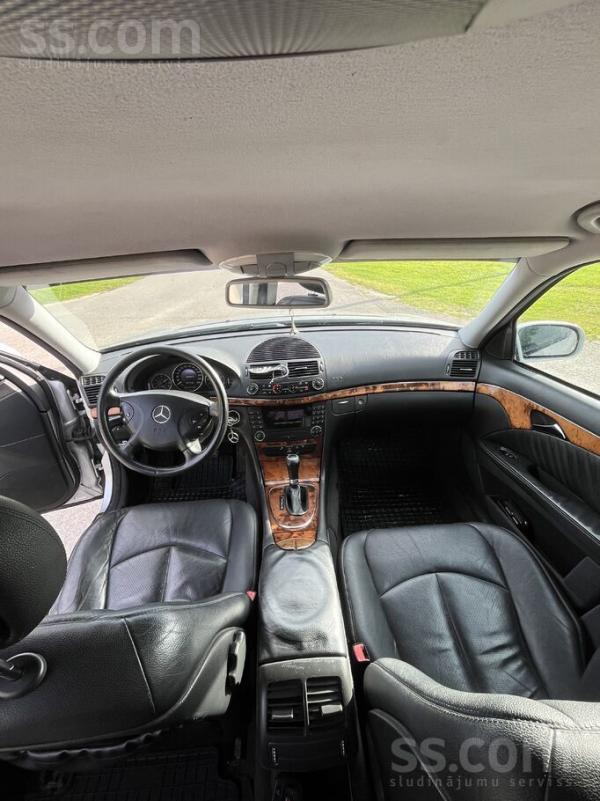 Pelēks Mercedes-Benz E 270 2004 Balvi, ar dzinēja tilpumu 2.70 L un nobraukumu 340 tūkst. km par 1950 €, foto 10 vietnē AUTOMOTO.COM.LV