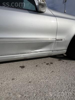 Pelēks Mercedes-Benz E 270 2004 Balvi, ar dzinēja tilpumu 2.70 L un nobraukumu 340 tūkst. km par 1950 €, foto 12 vietnē AUTOMOTO.COM.LV