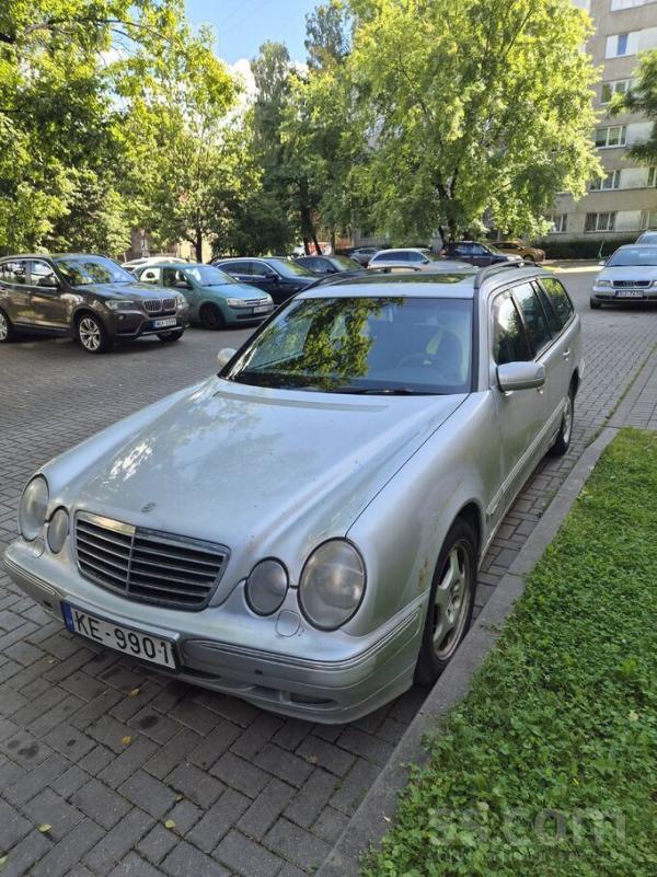 Pelēks Mercedes-Benz E 270 2000 Rīga, ar dzinēja tilpumu 2.70 L un nobraukumu 365 tūkst. km par 480 €, foto 3 vietnē AUTOMOTO.COM.LV