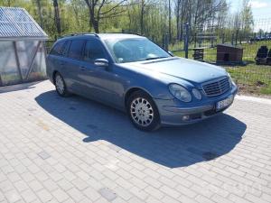 Pelēks Mercedes-Benz E 270 2003 Liepāja, ar dzinēja tilpumu 2.70 L un nobraukumu 488 tūkst. km par 1700 €, foto 2 vietnē AUTOMOTO.COM.LV