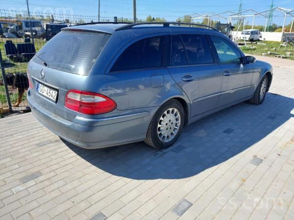 Pelēks Mercedes-Benz E 270 2003 Liepāja, ar dzinēja tilpumu 2.70 L un nobraukumu 488 tūkst. km par 1700 €, foto 3 vietnē AUTOMOTO.COM.LV