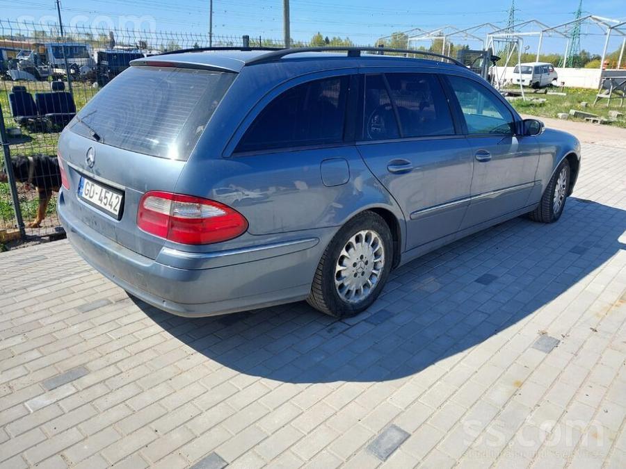 Pelēks Mercedes-Benz E 270 2003 Liepāja, ar dzinēja tilpumu 2.70 L un nobraukumu 488 tūkst. km par 1700 €, foto 3 vietnē AUTOMOTO.COM.LV