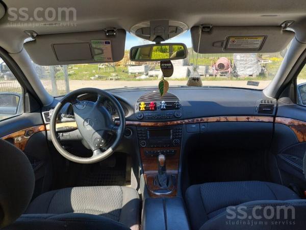 Pelēks Mercedes-Benz E 270 2003 Liepāja, ar dzinēja tilpumu 2.70 L un nobraukumu 488 tūkst. km par 1700 €, foto 7 vietnē AUTOMOTO.COM.LV