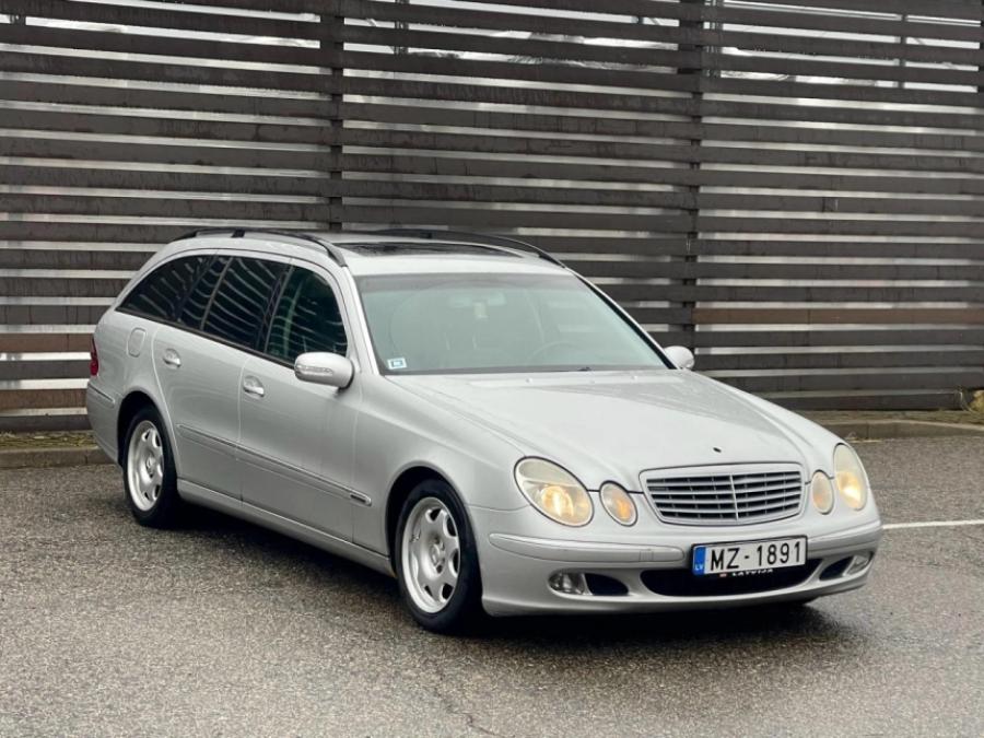 Grey Mercedes-Benz E 270 2003 in Riga, with an engine capacity of 2.70 L and mileage of 0 thousand km for 3200 €, photo 4 on AUTOMOTO.COM.LV