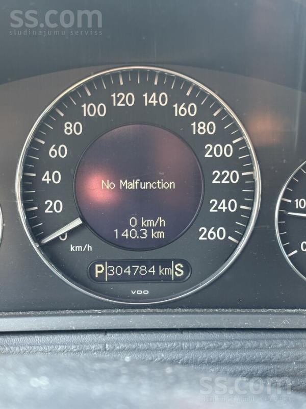 Pelēks Mercedes-Benz E 270 2003 Rīga, ar dzinēja tilpumu 2.70 L un nobraukumu 304 tūkst. km par 2400 €, foto 8 vietnē AUTOMOTO.COM.LV