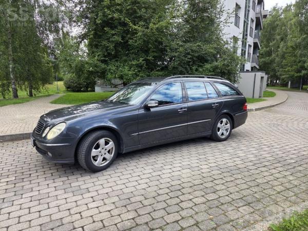 Pelēks Mercedes-Benz E 270 2003 Rīga, ar dzinēja tilpumu 2.70 L un nobraukumu 400 tūkst. km par 2500 €, foto 6 vietnē AUTOMOTO.COM.LV