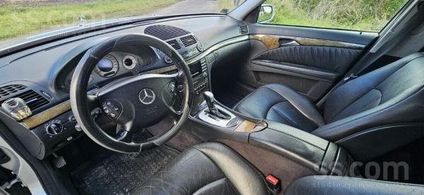 Pelēks Mercedes-Benz E 270 2004 Tukums, ar dzinēja tilpumu 2.70 L un nobraukumu 380 tūkst. km par 2100 €, foto 7 vietnē AUTOMOTO.COM.LV