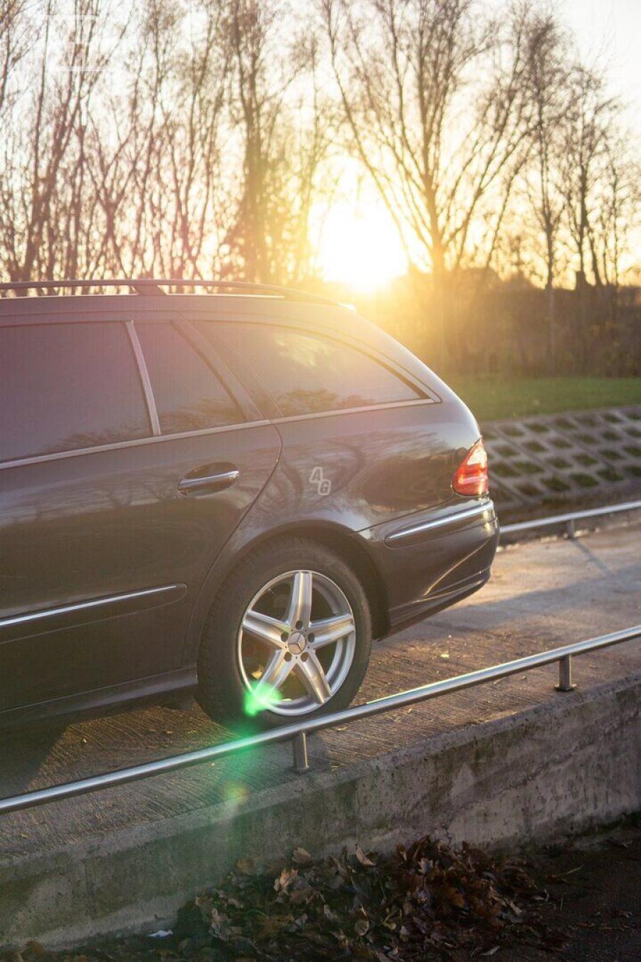 Pelēks Mercedes-Benz E 270 2004 Klaipėda, ar dzinēja tilpumu 2.70 L un nobraukumu 425 tūkst. km par 2400 €, foto 10 vietnē AUTOMOTO.COM.LV