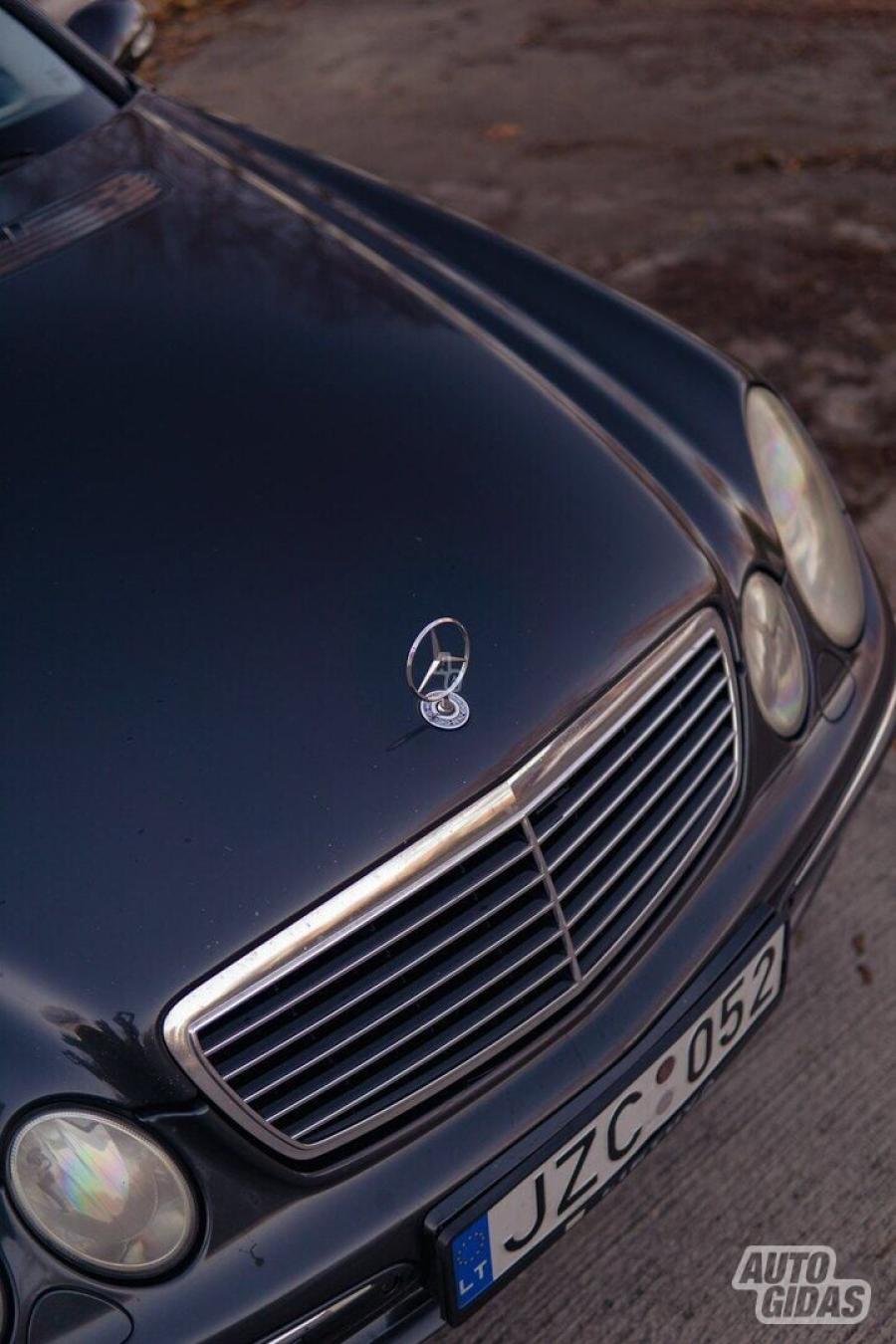 Pelēks Mercedes-Benz E 270 2004 Klaipėda, ar dzinēja tilpumu 2.70 L un nobraukumu 425 tūkst. km par 2400 €, foto 13 vietnē AUTOMOTO.COM.LV