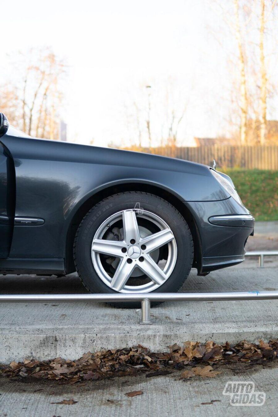 Pelēks Mercedes-Benz E 270 2004 Klaipėda, ar dzinēja tilpumu 2.70 L un nobraukumu 425 tūkst. km par 2400 €, foto 15 vietnē AUTOMOTO.COM.LV