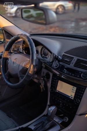 Pelēks Mercedes-Benz E 270 2004 Klaipėda, ar dzinēja tilpumu 2.70 L un nobraukumu 425 tūkst. km par 2400 €, foto 18 vietnē AUTOMOTO.COM.LV