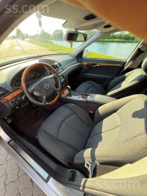 Pelēks Mercedes-Benz E 270 2004 Liepāja, ar dzinēja tilpumu 2.70 L un nobraukumu 231 tūkst. km par 2500 €, foto 5 vietnē AUTOMOTO.COM.LV