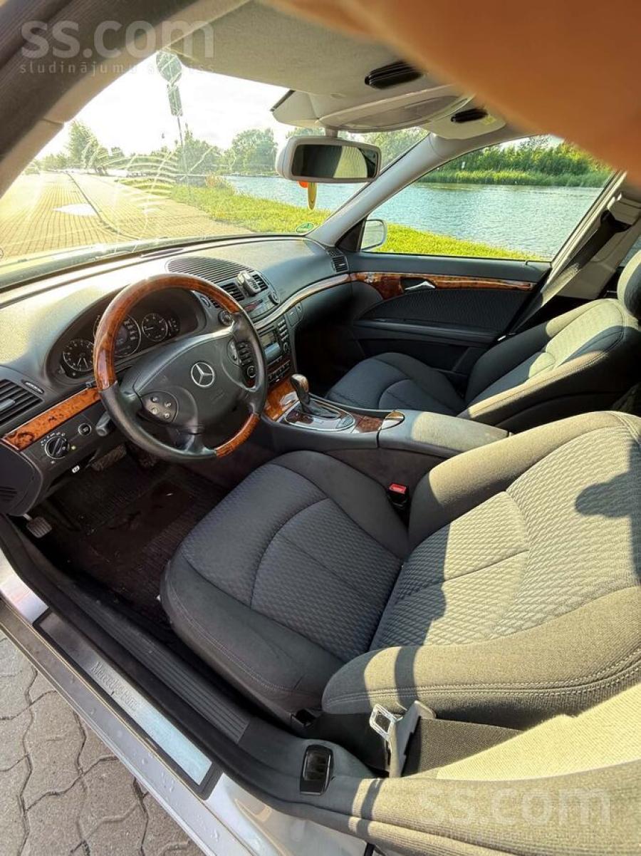 Pelēks Mercedes-Benz E 270 2004 Liepāja, ar dzinēja tilpumu 2.70 L un nobraukumu 231 tūkst. km par 2500 €, foto 5 vietnē AUTOMOTO.COM.LV