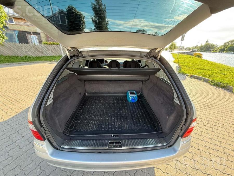 Pelēks Mercedes-Benz E 270 2004 Liepāja, ar dzinēja tilpumu 2.70 L un nobraukumu 231 tūkst. km par 2500 €, foto 7 vietnē AUTOMOTO.COM.LV