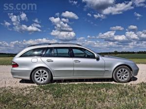 Grey Mercedes-Benz E 270 2004 in Riga, with an engine capacity of 2.70 L and mileage of 320 thousand km for 1550 €, photo  on AUTOMOTO.COM.LV