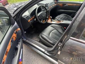 Pelēks Mercedes-Benz E 270 2005 Rīga, ar dzinēja tilpumu 2.70 L un nobraukumu 348 tūkst. km par 3200 €, foto 7 vietnē AUTOMOTO.COM.LV