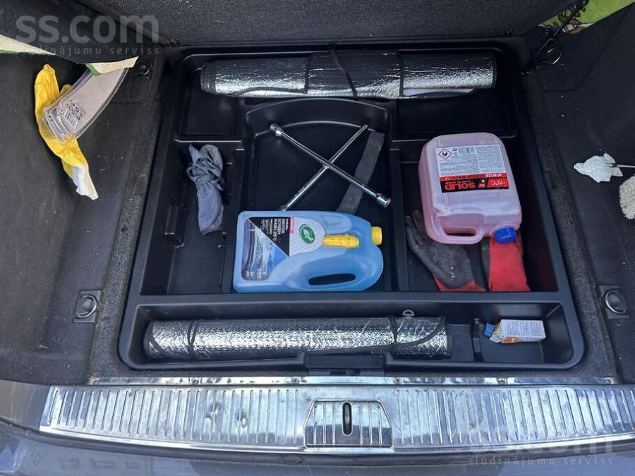 Pelēks Mercedes-Benz E 270 2005 Rīga, ar dzinēja tilpumu 2.70 L un nobraukumu 348 tūkst. km par 3200 €, foto 9 vietnē AUTOMOTO.COM.LV