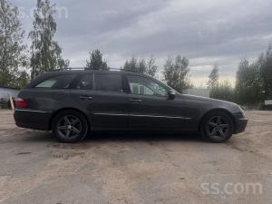 Серый Мерседес Е 270 2005 в Рига, объемом двигателя 2.70 л и пробегом 348 тыс. км за 3270 €, фото 7 на AUTOMOTO.COM.LV